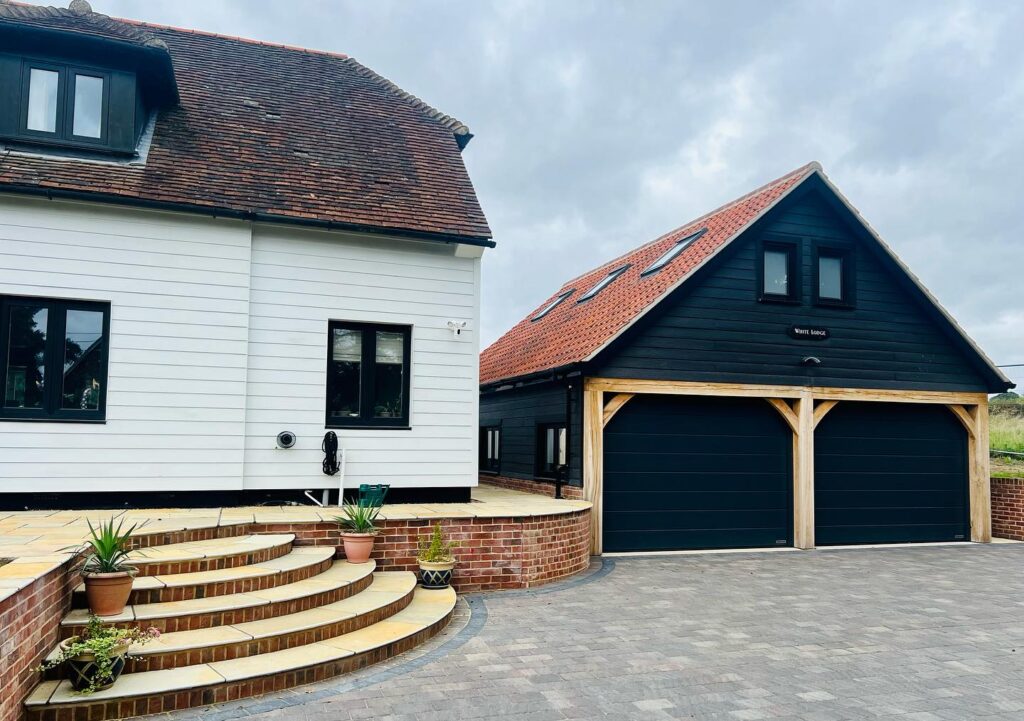 Cartlodges - Roger Gladwell Timber Frame Construction