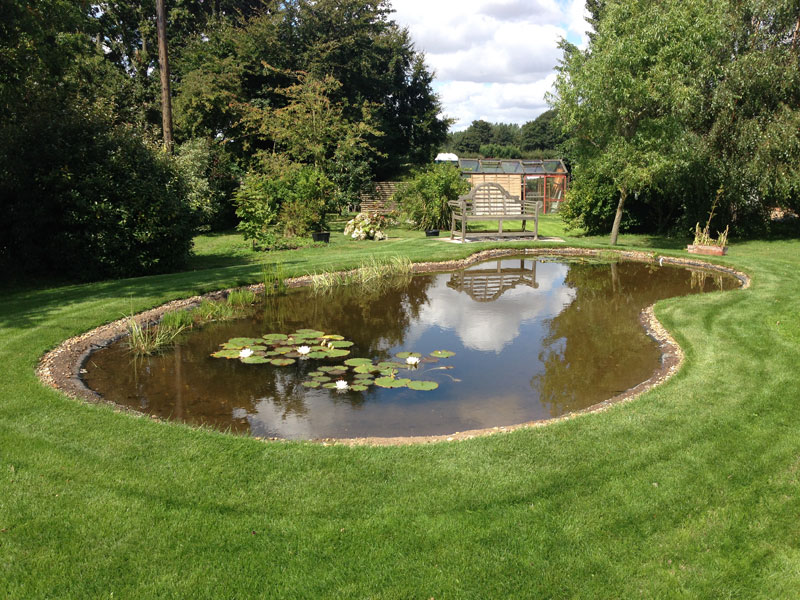 Ponds & Water Features - Roger Gladwell Landscape & Design